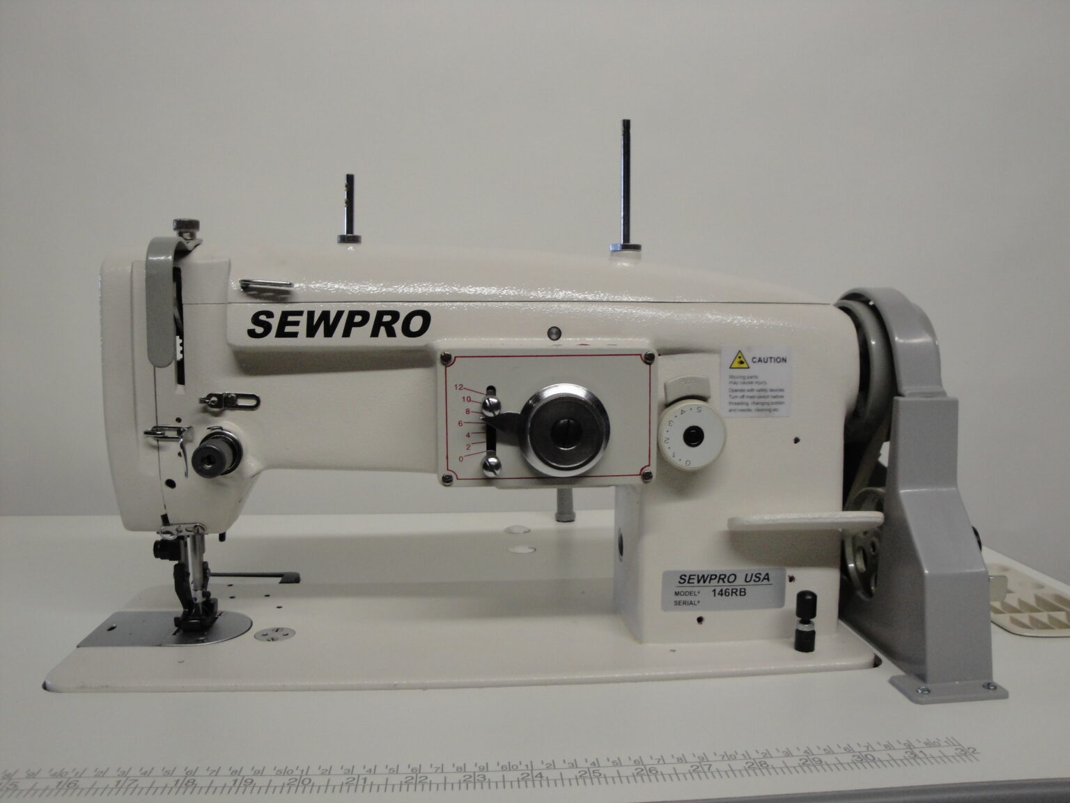 SEWPRO 146RB – Compound Feed Walking Foot Sewing Machine
